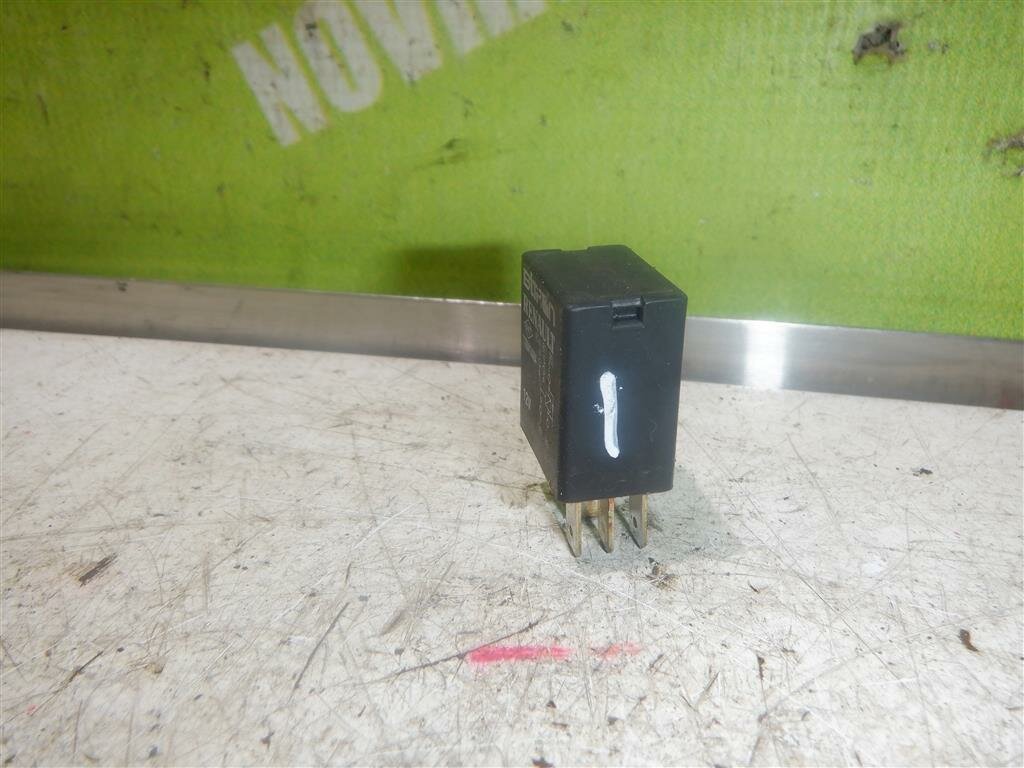 Реле Renault Kangoo 97-03