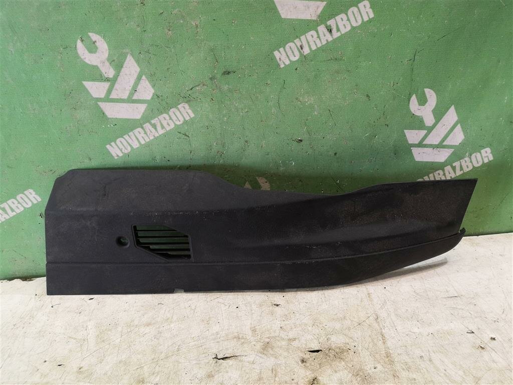 Накладка (кузов внутри) Ford Mondeo 3 00-07