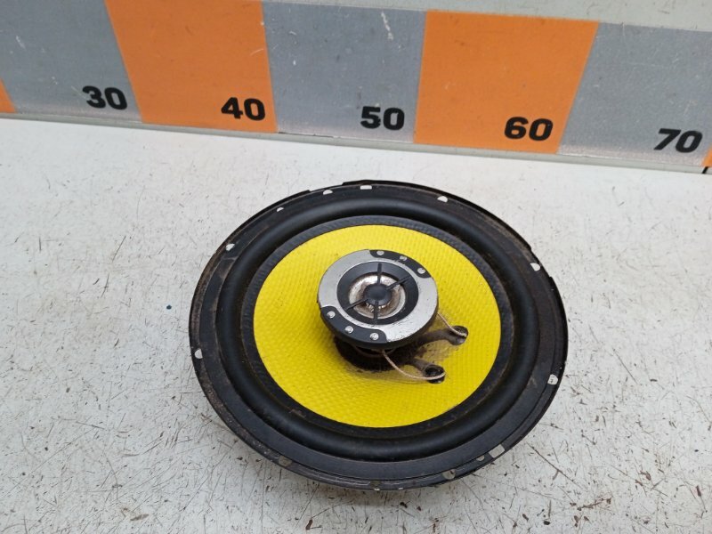 Б/У SWAT SP-A6, Хендай Элантра 3 Динамик Hyundai Elantra 3, XD, XD2 261243 Hyundai-KIA арт. SP-A6, 1