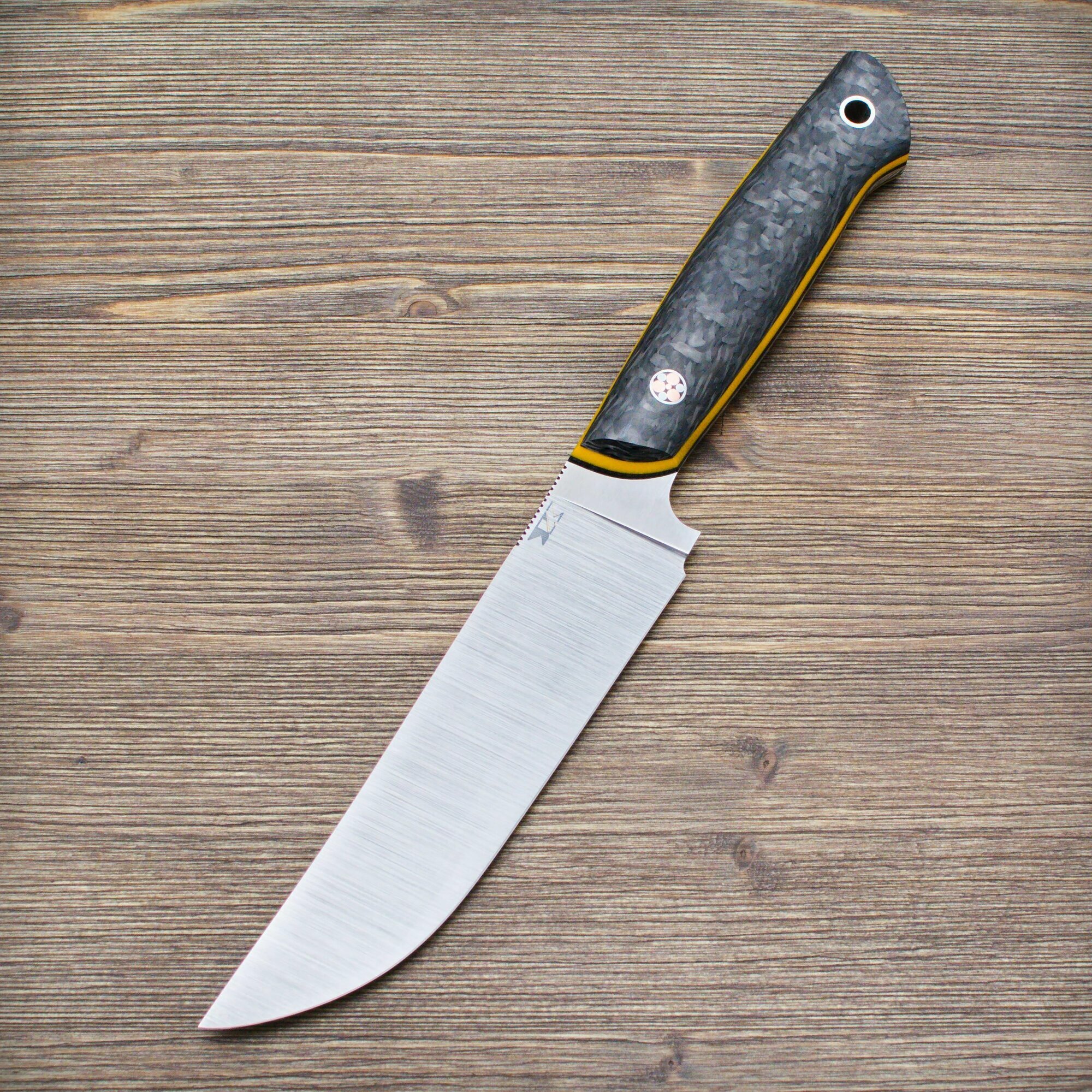 Нож кухонный Техно Пчак AUS-10 Cryo Сатин Carbon+G10 Черный-Желтый Цельнометаллический (Full-tang) 7 Ножей (Seven Knives)