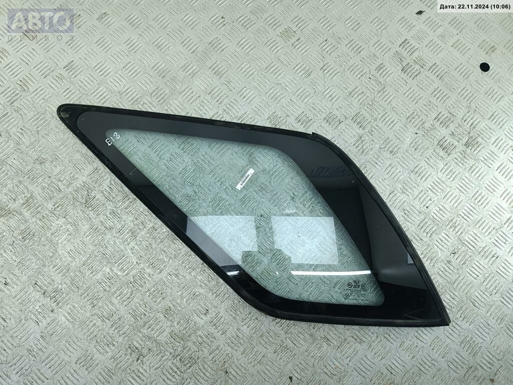 Стекло кузовное боковое заднее левое Kia Sorento 1 (BL, 2002-2009)
