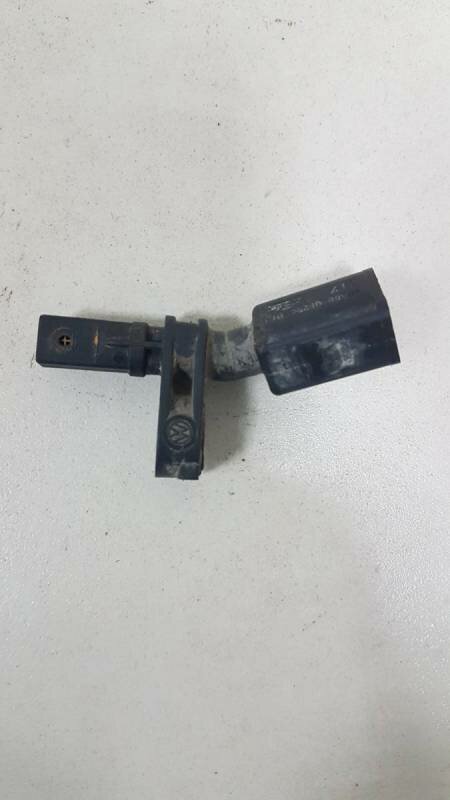 Датчик ABS передний левый Volkswagen Polo Mk6 2020 кат.номер: WHT003861 6Q0927803B