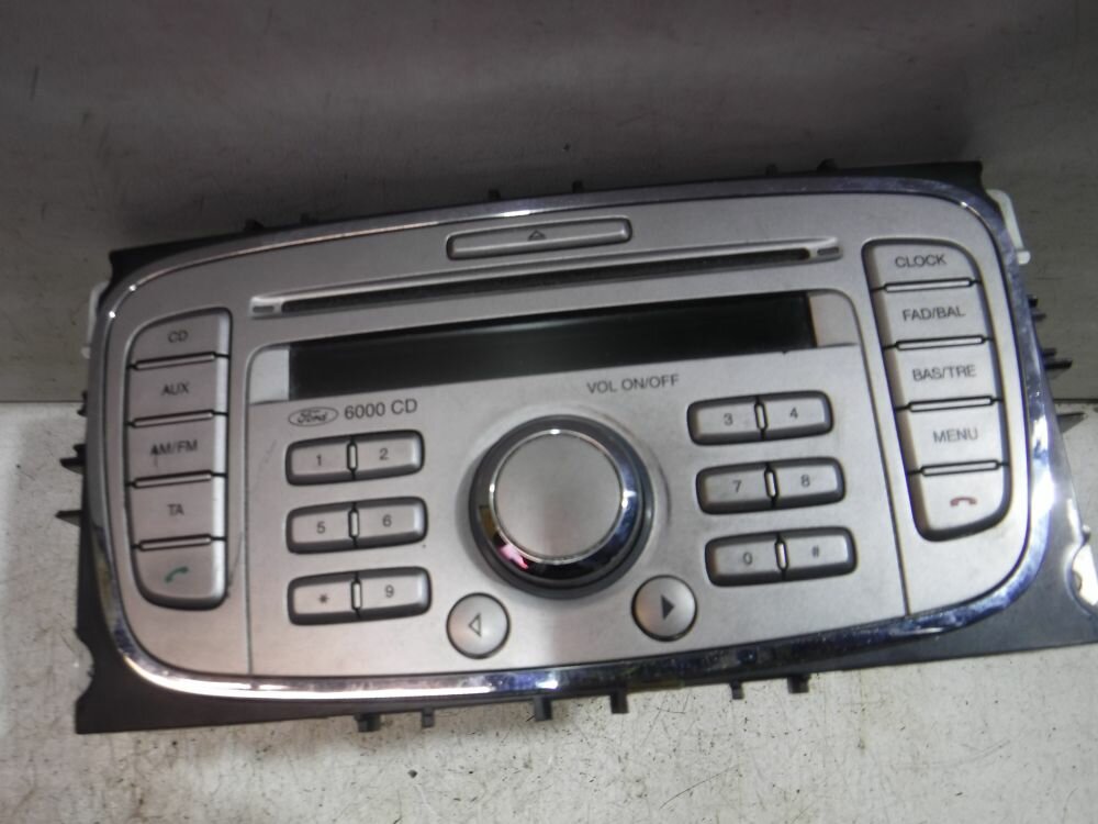 Магнитола Ford Focus II 8M5T18C815AA