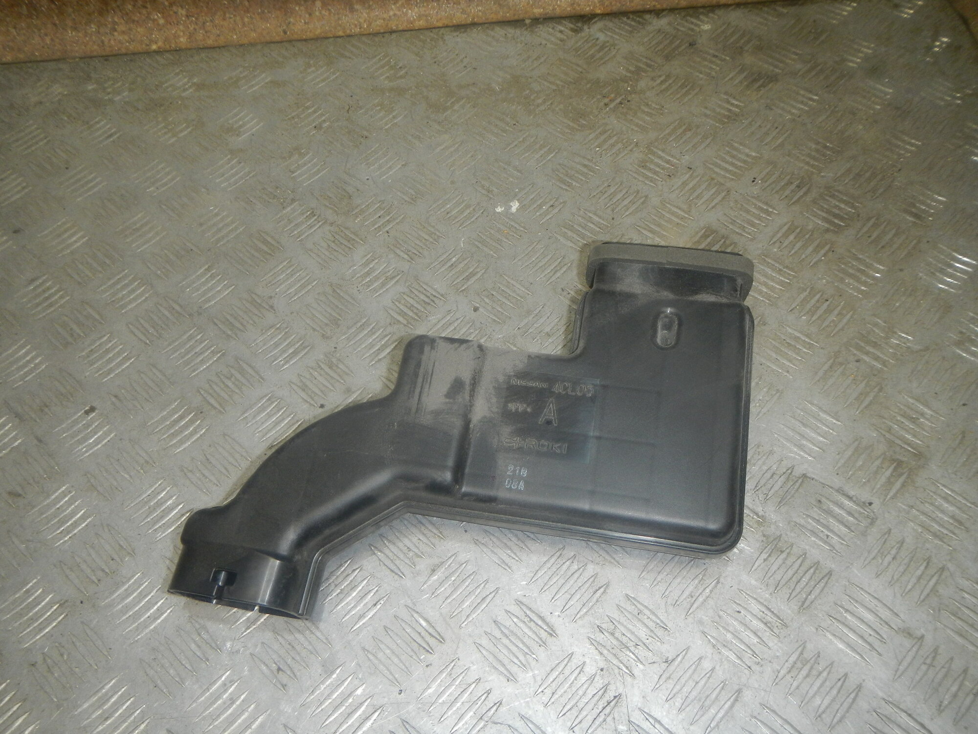 Б/У Воздуховод, Nissan (Ниссан)-X-TRAIL (T32) (14-) NISSAN X-TRAIL (T32) (14-) Новый. 576109 NISSAN арт. 165784CL0A