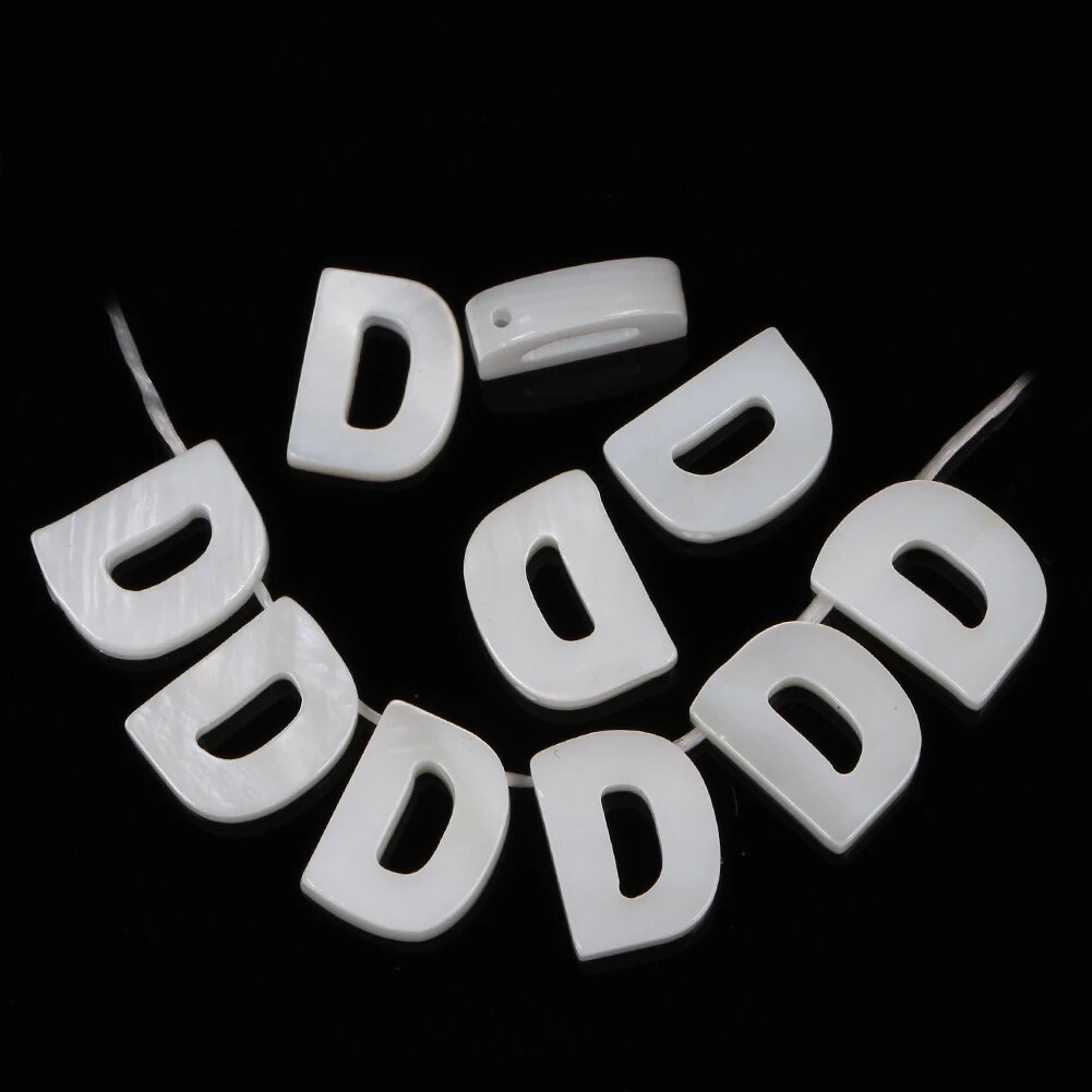 Натуральные белые бусины с буквами Fascinante Viento Белый, 2pcs, D