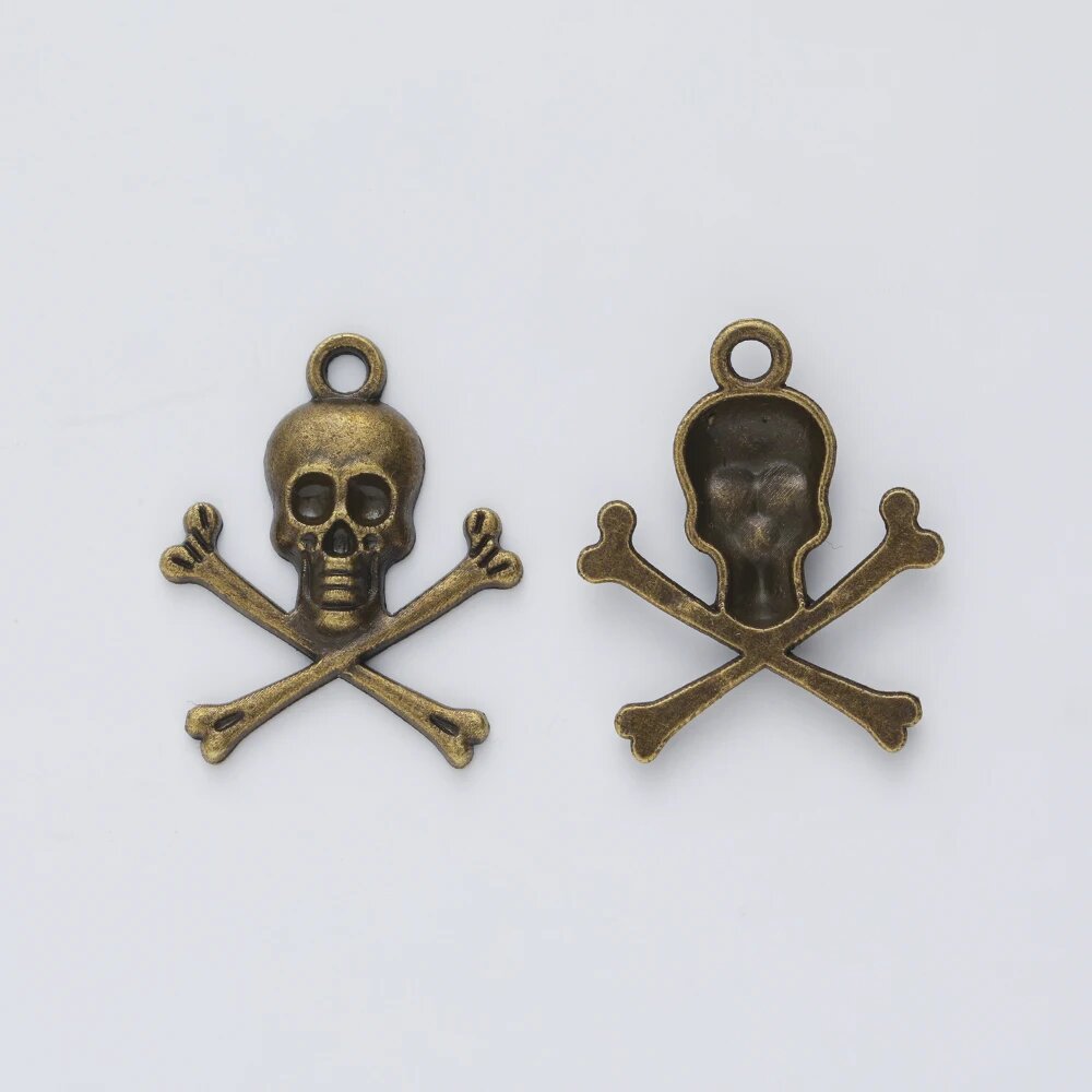 Металлические винтажные кулоны с черепами (20 шт) Ancient Bronze