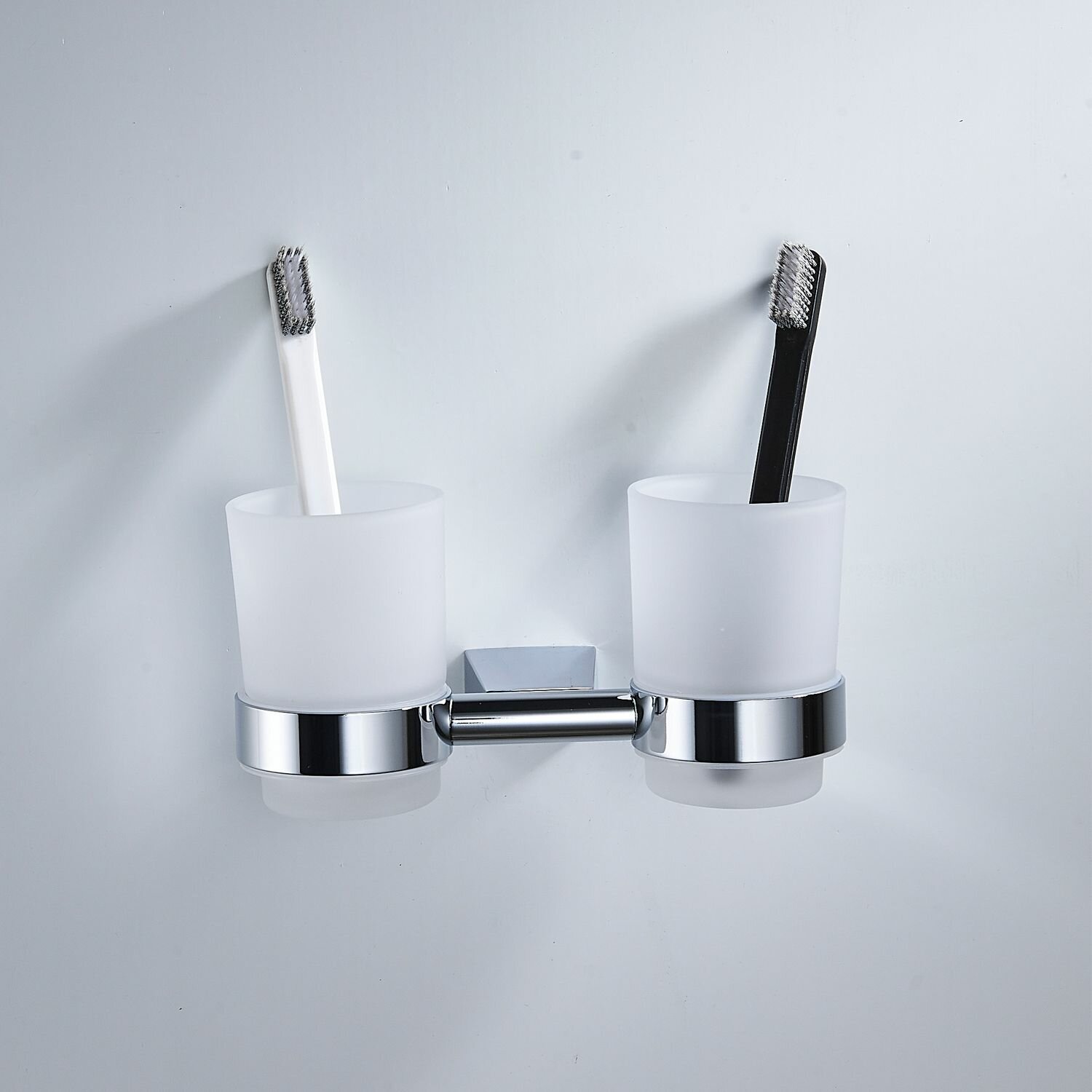 Два стакана с держателем BELZ