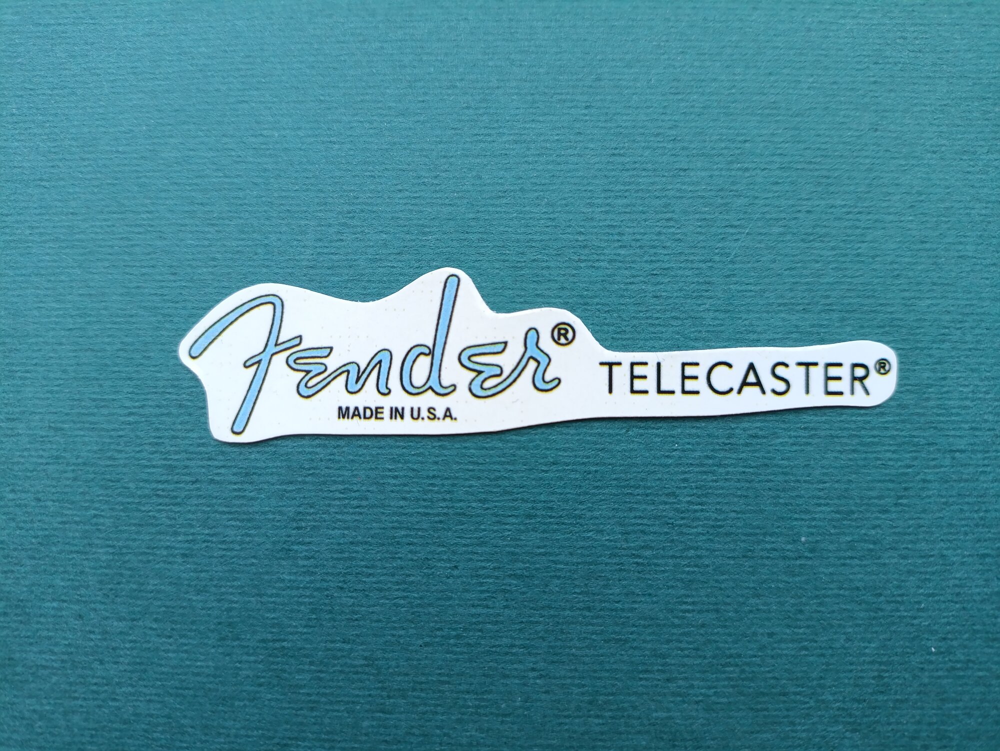 Деколь (водный перевод, waterslide decal) на голову грифа электрогитары Fender Telecaster.