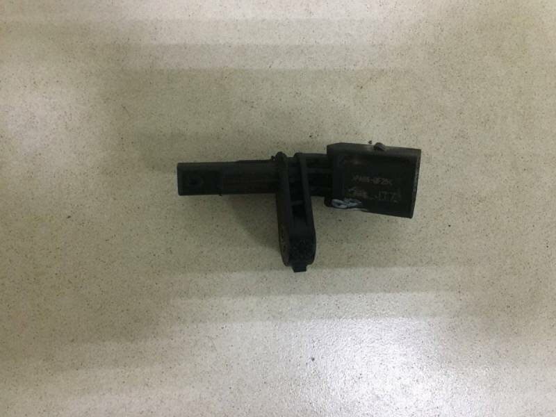 Датчик ABS передний правый Volkswagen Tiguan 5N1 2007-2011