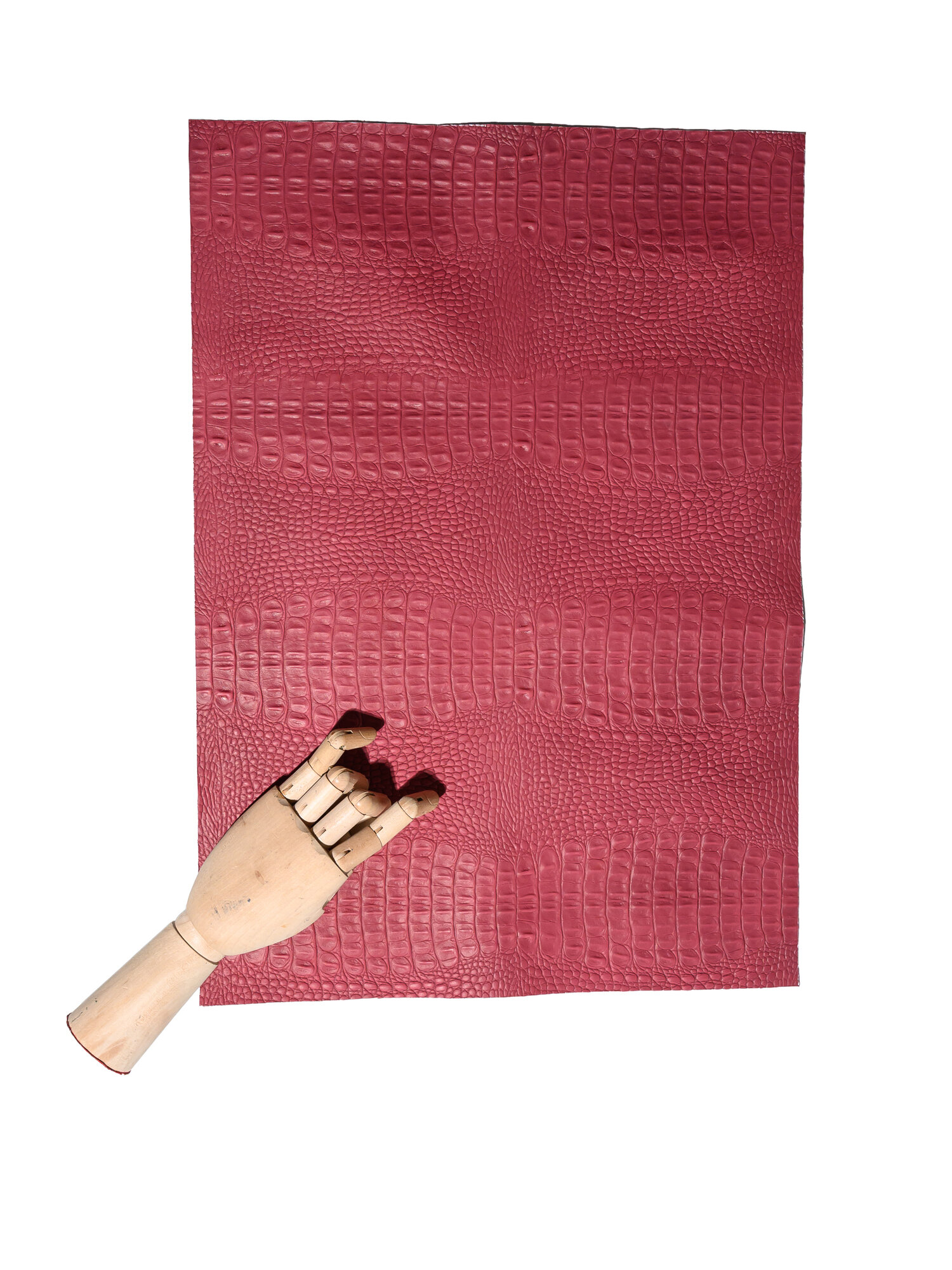 Кожа натуральная галантерейная в листах. Краст кайман 1.2-1.4. А3. Бордо.