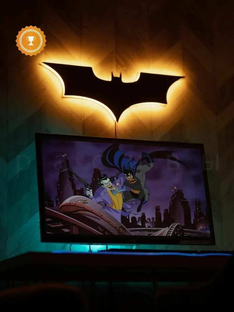 Настенный светильник GM Batman, 40*17 см