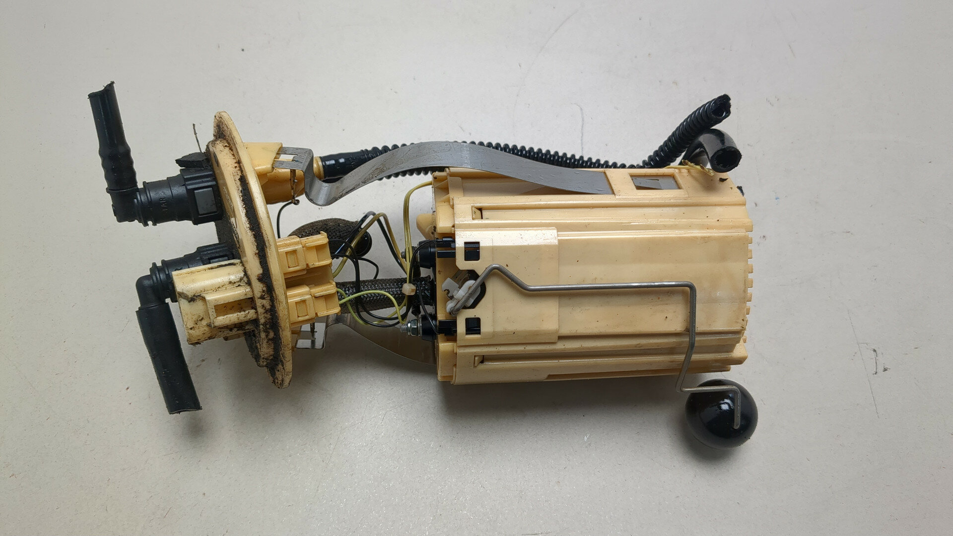 Насос топливный электрический Volvo XC90 Б/У