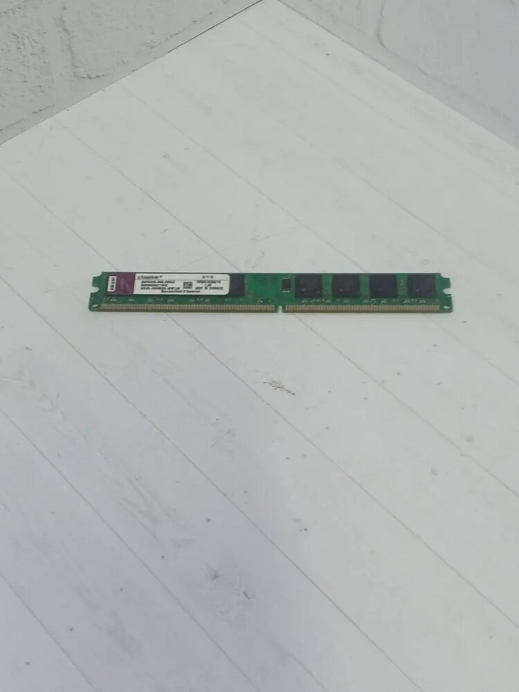 Оперативная память DDRII Kingston 1Gb KVR667D2N5/1G