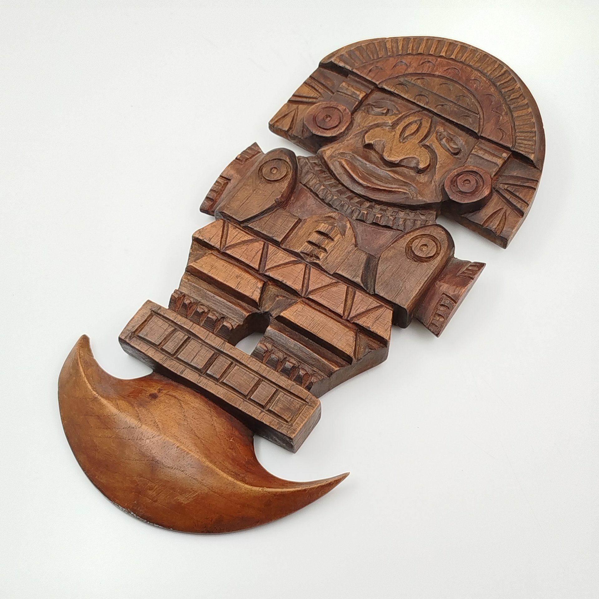 Идол африканских племён, дерево, резьба, Африка, 1980-2000 гг.