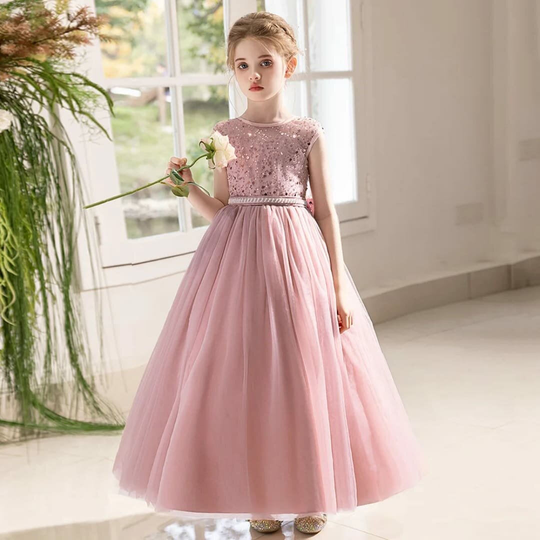 Платье Нарядное, праздничное платье. Выпускной вечер, праздник, день рождения