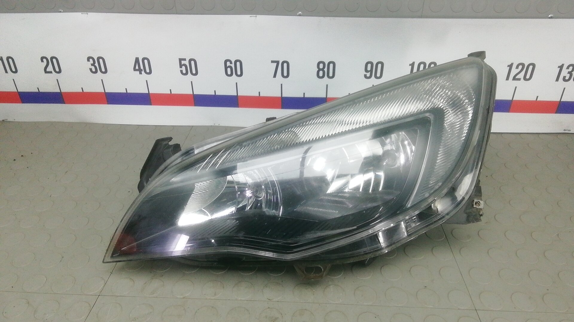Фара левая OPEL ASTRA J, Номер 01001109