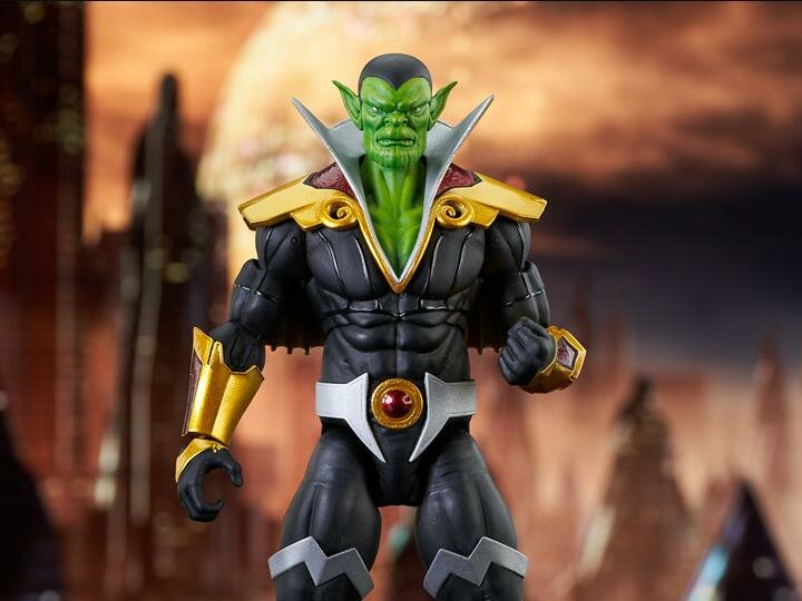 Фигурка Marvel Select Super Skrull Figure 2022 Diamond Select Disney