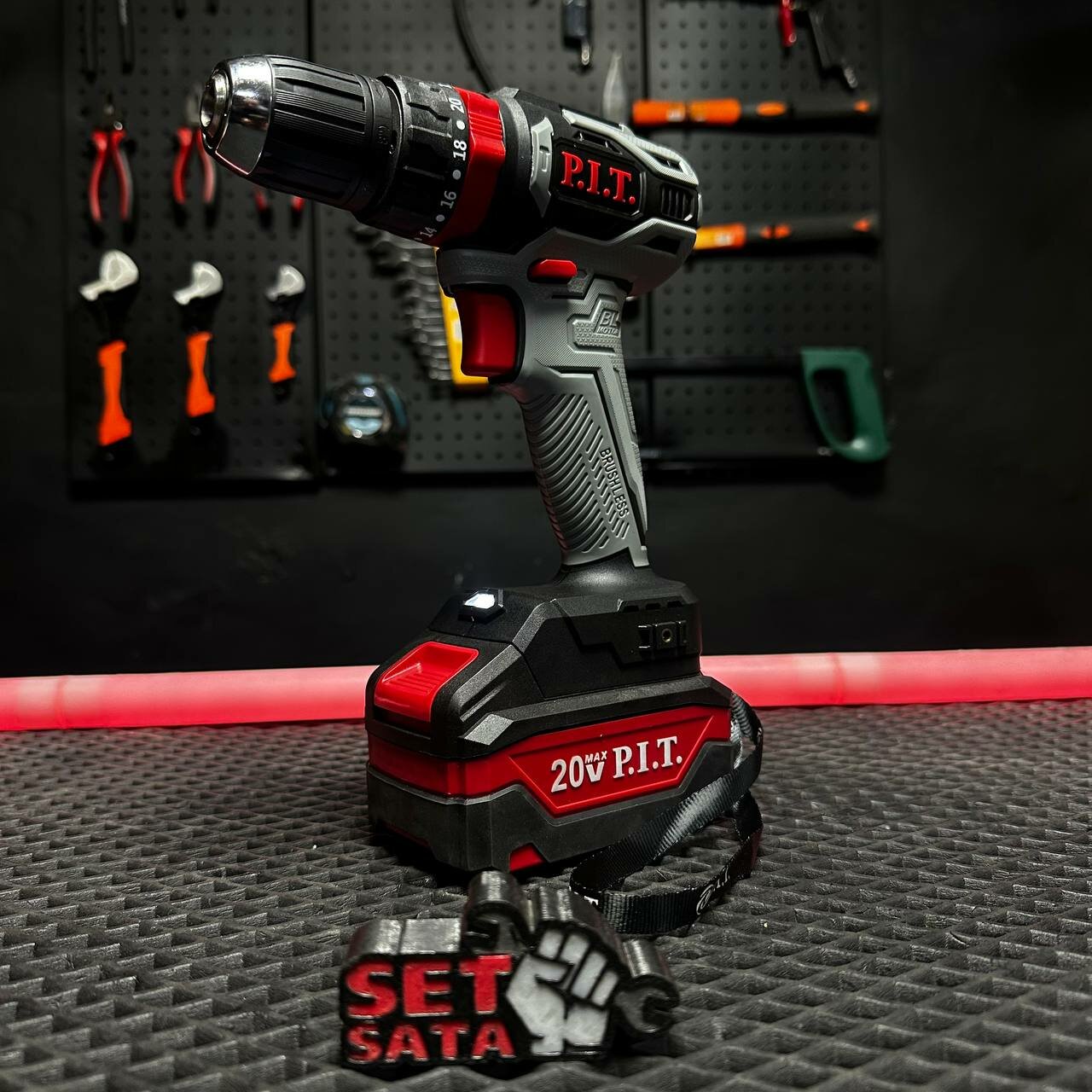 Ударная бесщеточная аккумуляторная дрель-шуруповерт P.I.T. PSB20H-10B SOLO (Без АКБ и ЗУ)