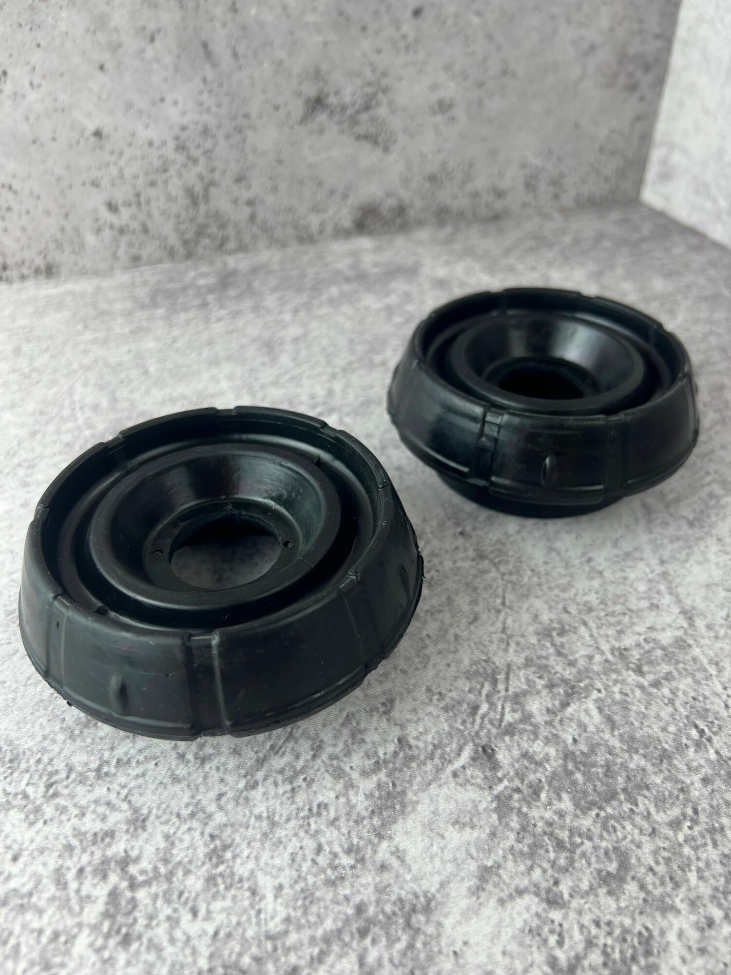 2 штуки. Опора амортизатора 6001547499. Для Renault Logan, Largus, Duster, Sandero, Kaptur.