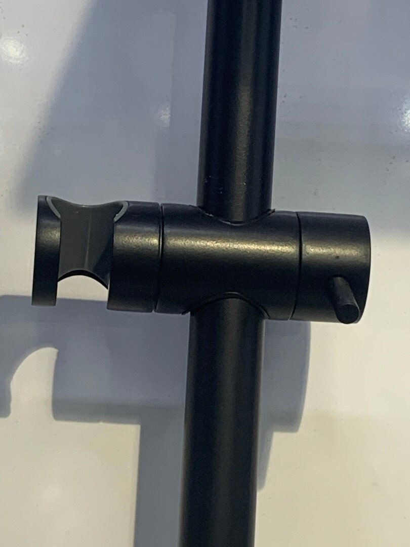 Колонна душевая с дивертором и держателем лейки ручного душа BRUMA SHOWER SYSTEMS 145 610 1NS черный
