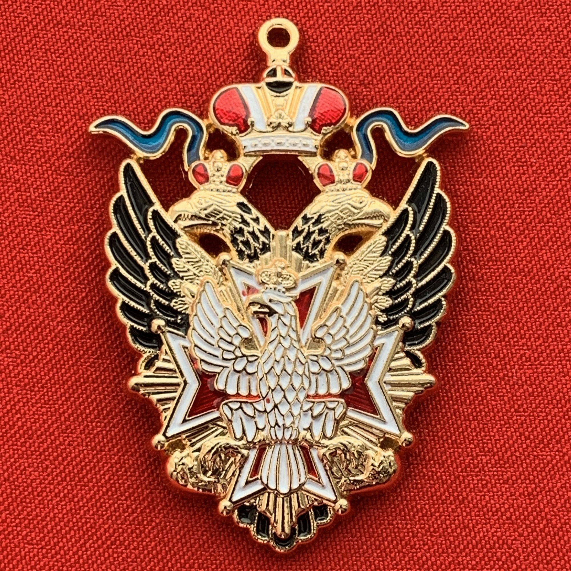 Орден Белого Орла, муляж награды Российской империи. Размер 48х35 мм.