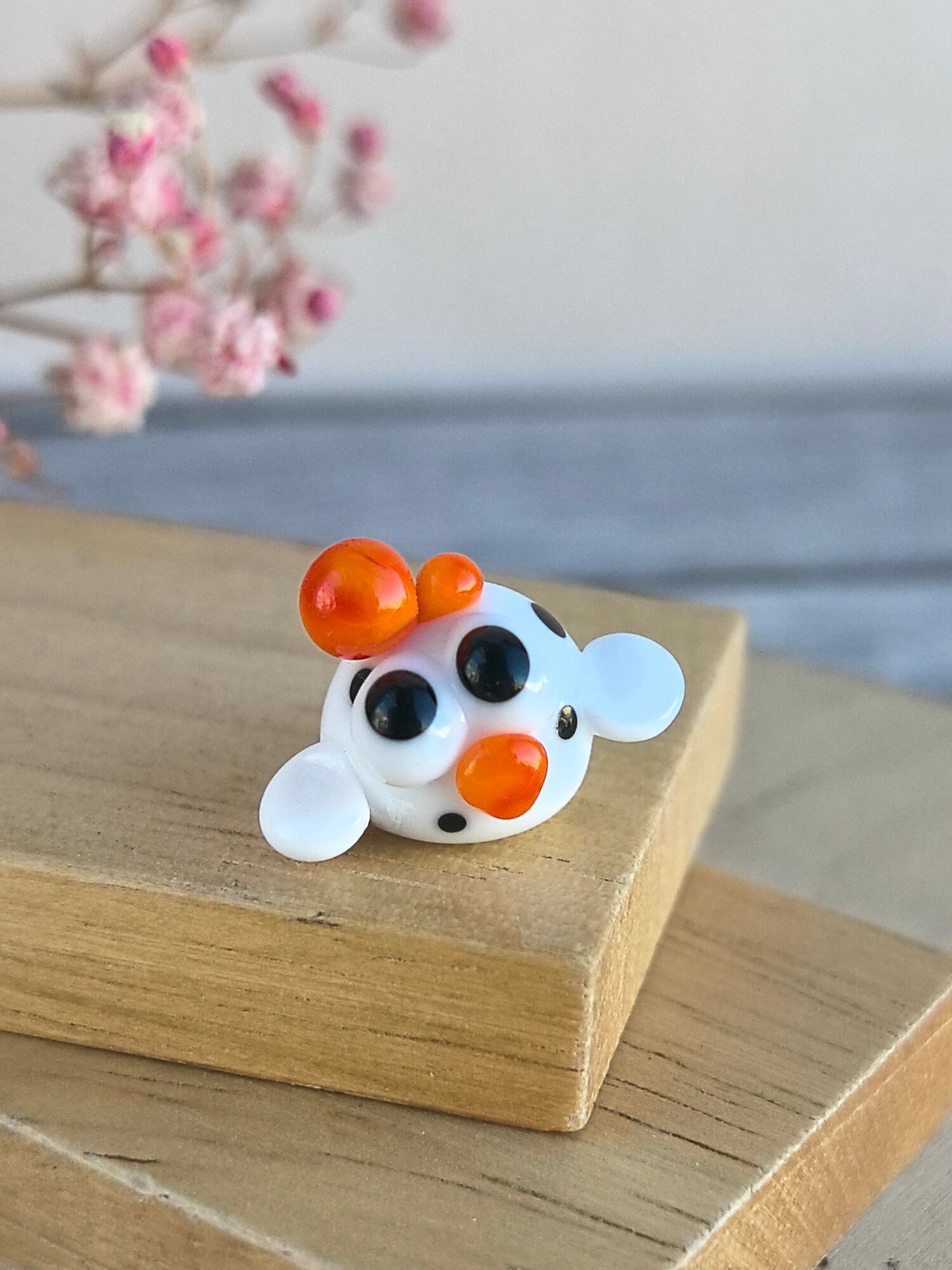 Фигурка стеклянная Курочка белая статуэтка или сувенир Курица цесарка в подарок для коллекционеров