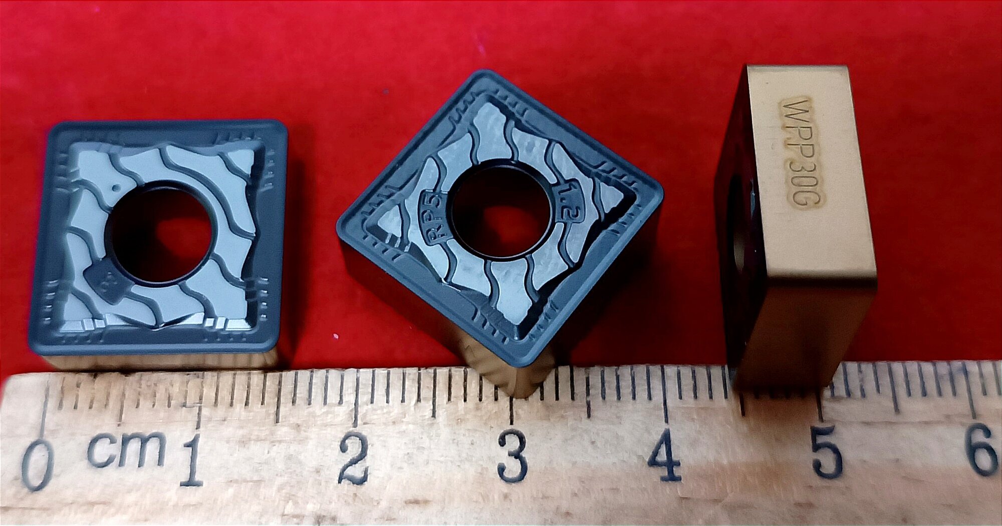 Пластина квадратная SNMG 150612-RP5 материал обработки - сталь, чугун