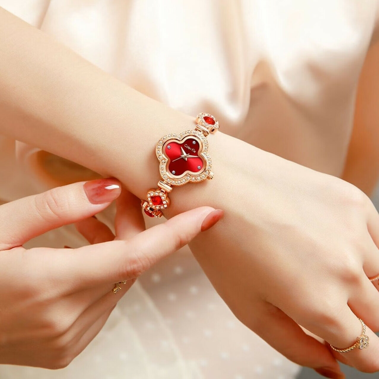 Наручные часы