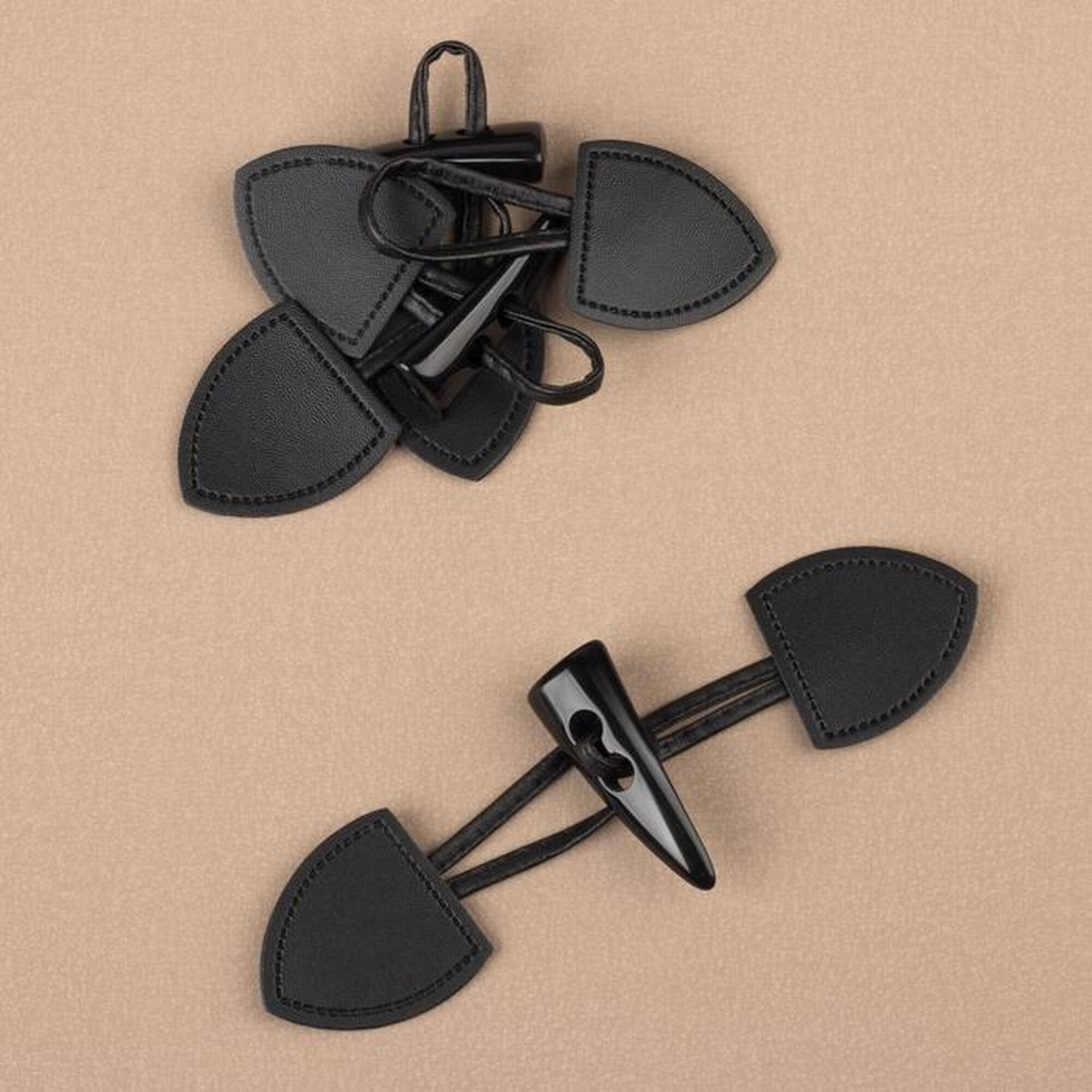 Застежка-клевант Арт Узор, искусственная кожа, 16 см x 3,6 см