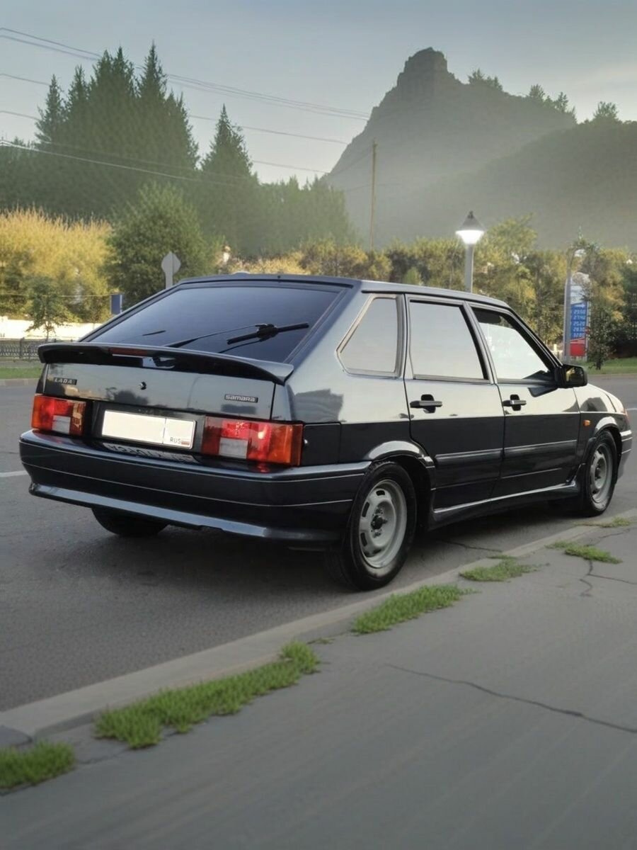 Спойлер на крышку багажника со стоп сигналом на а/м ВАЗ 2113-2114 в цвет Жимолость 627