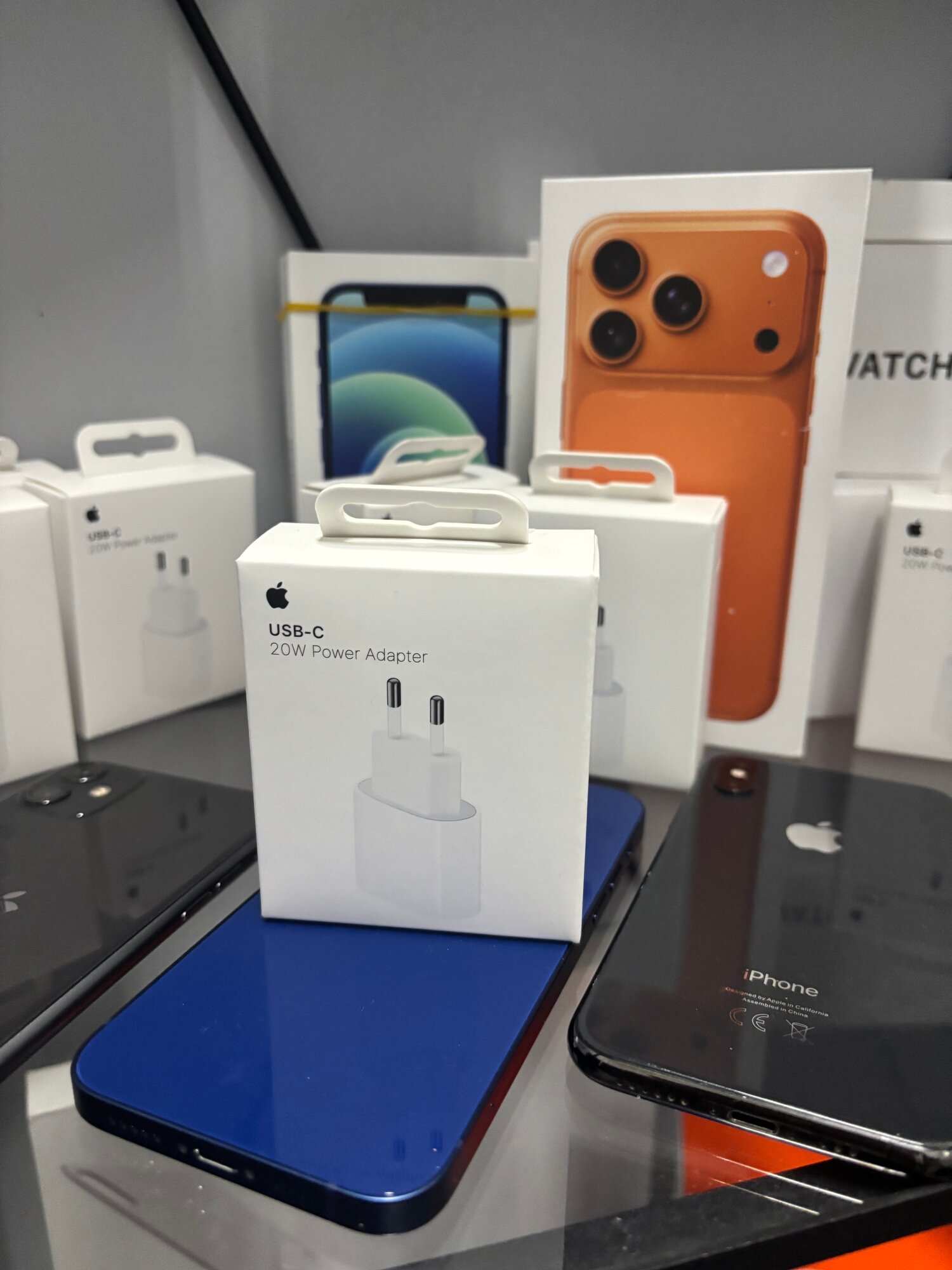 Сетевое зарядное устройство телефонов для Apple 20W USB-C, Быстрая Зарядка для iPhone, Блок, Адаптер