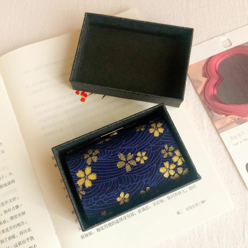 Портативный футляр для помады с зеркалом, миниатюрная подарочная коробка ручной работы в японском винтажном стиле, защитный чехол для помады.