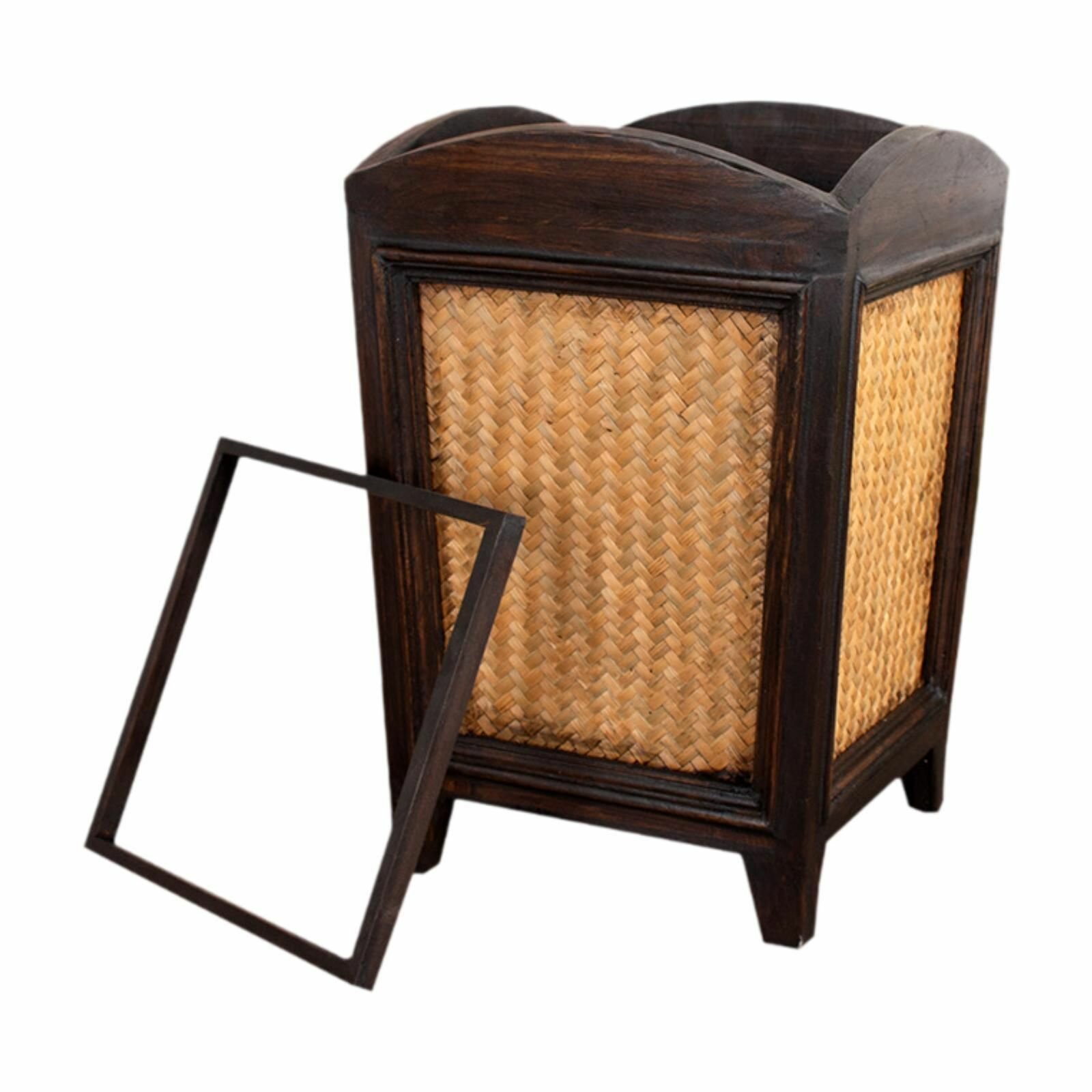 Мусорное ведро