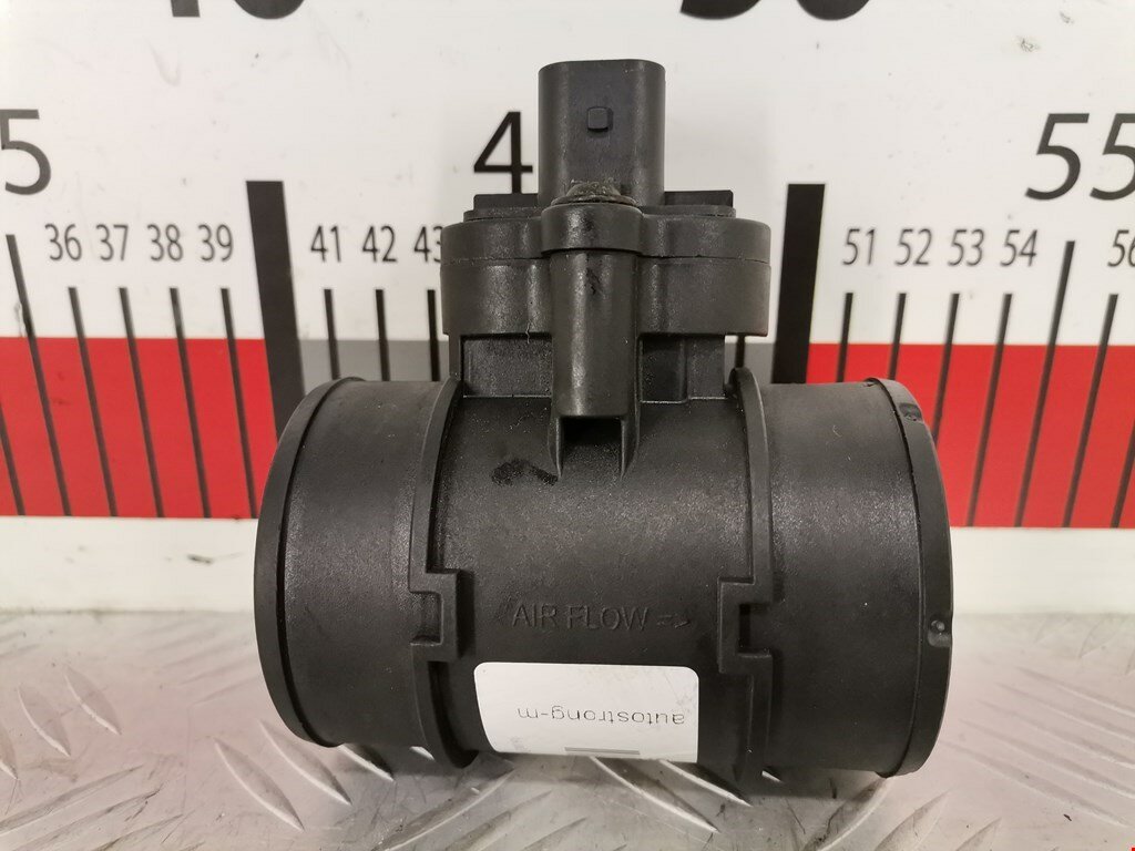 Расходомер воздуха (ДМРВ) Opel Corsa D 13307079 арт. 1429116