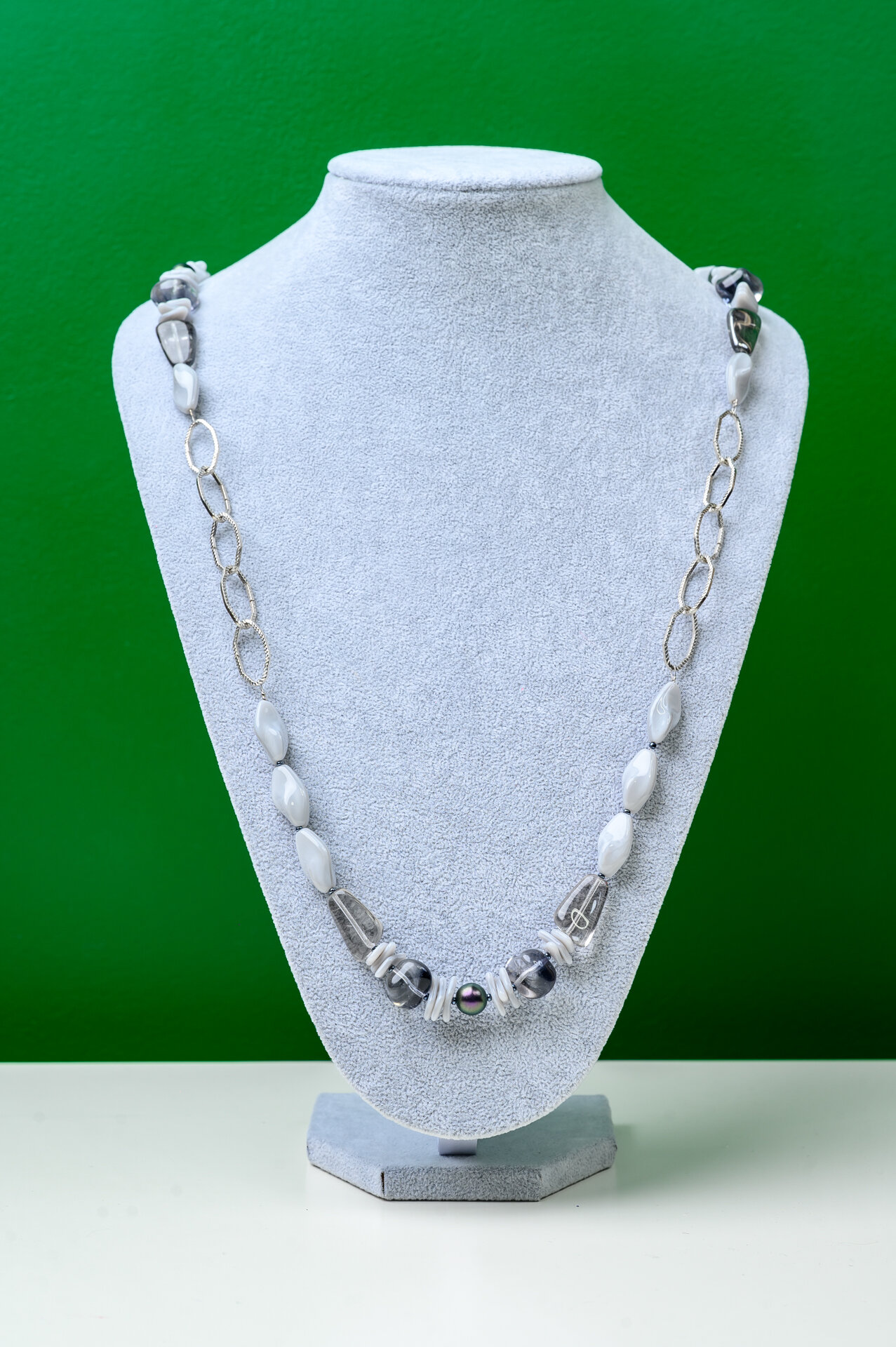 Бусы, хрусталь