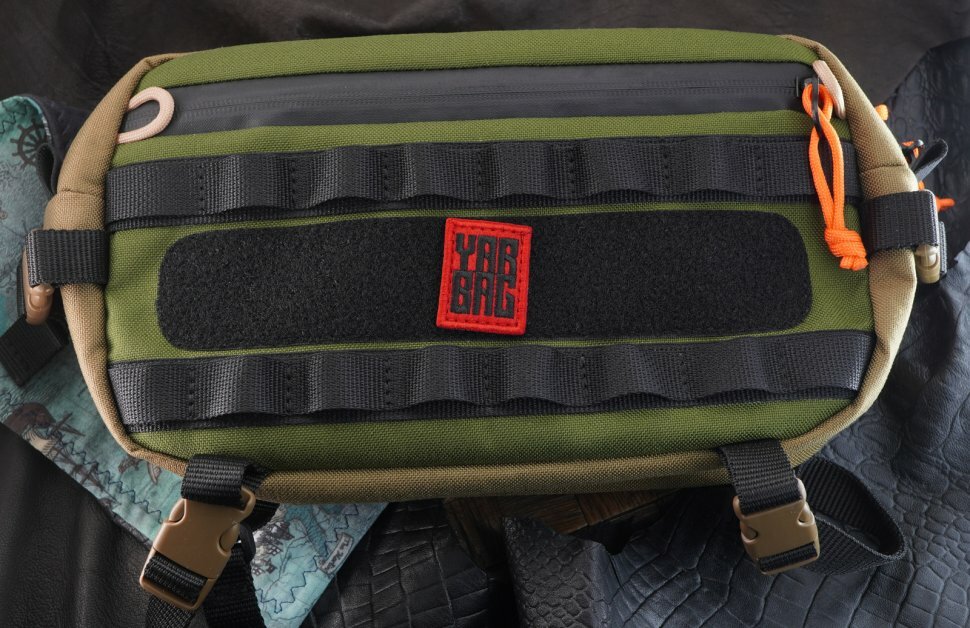 Сумка поясная