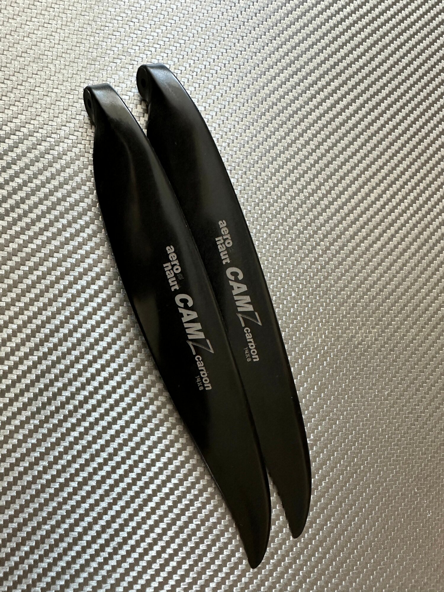 Комплект складных лопастей Aeronaut CAM Carbon 14x8" из угленаполненного полиамида 2 шт