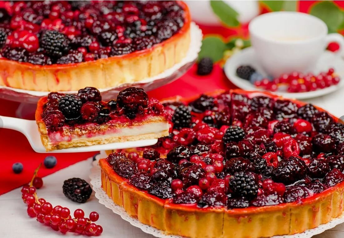 Торт Лесные ягоды Kristof 1500г. 12 порций.