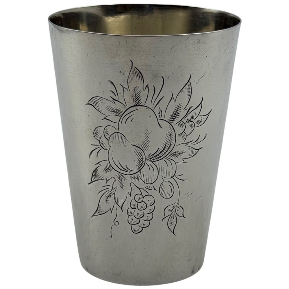 Стопка "Фрукты", 80 мл, серебро 0.875, 1957 г. Мстерский ювелир (ММ7), СССР