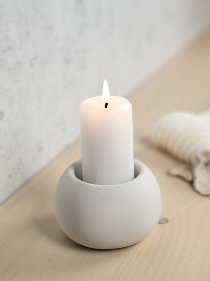 Подсвечник из скульптурного бетона ШАР большой, цвет белый (гипсобетон, высота 5,5 см.), 1 шт.