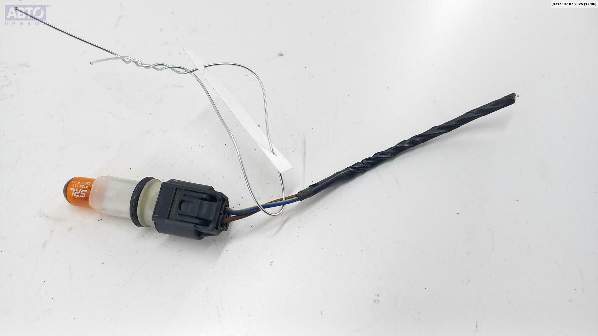 Патрон лампы указателя поворота BMW 3 E46 (1998-2006)