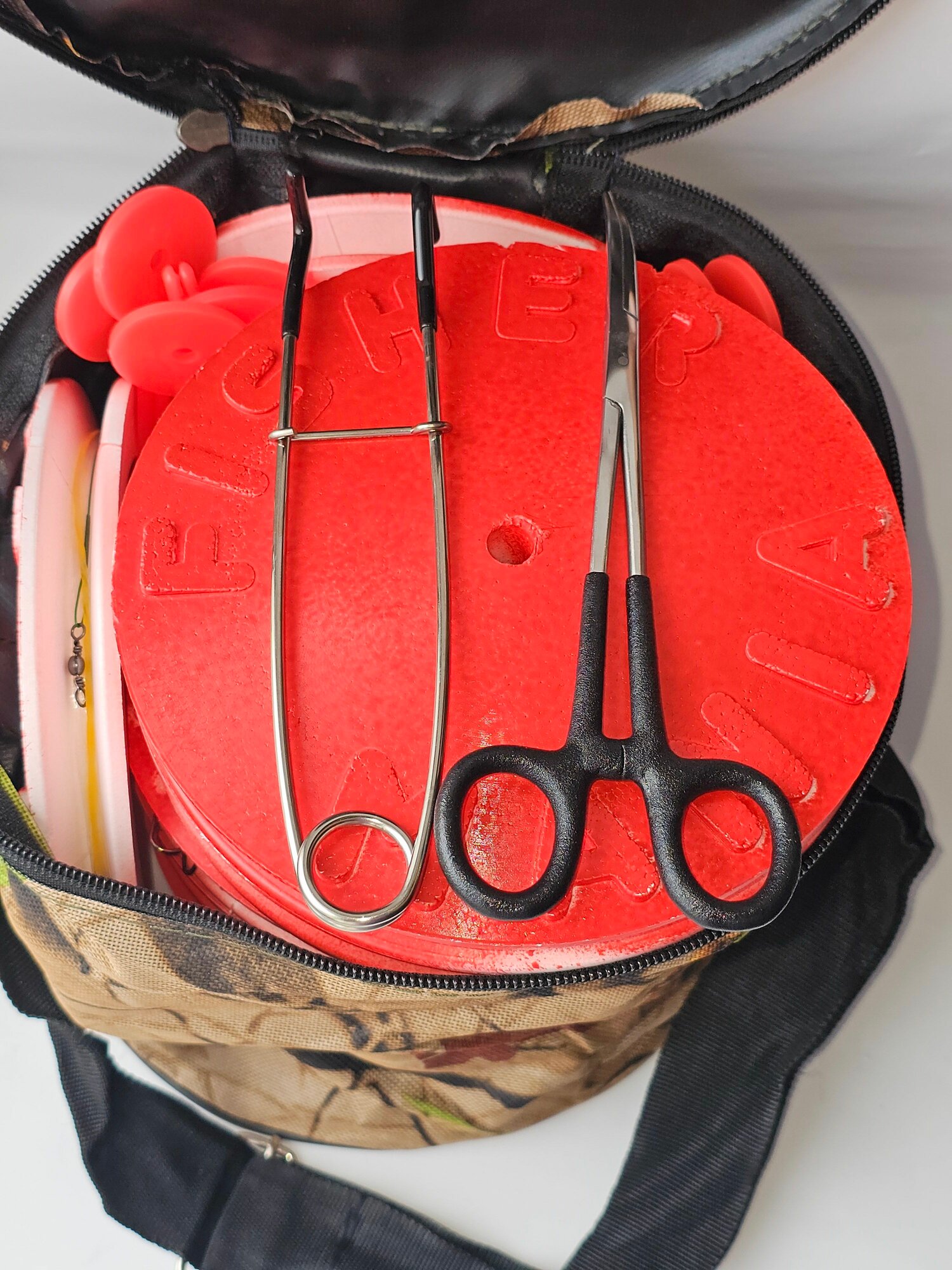 Кружки рыболовные оснащенные с сумкой (10шт) 170 D, намотка 10м, леска 0,4мм, с флюоресцентной антенной, с инструментами