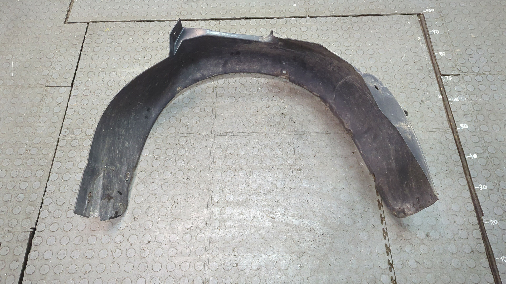 Защита арок (подкрылок) левая передняя Skoda Octavia Tour Б/У