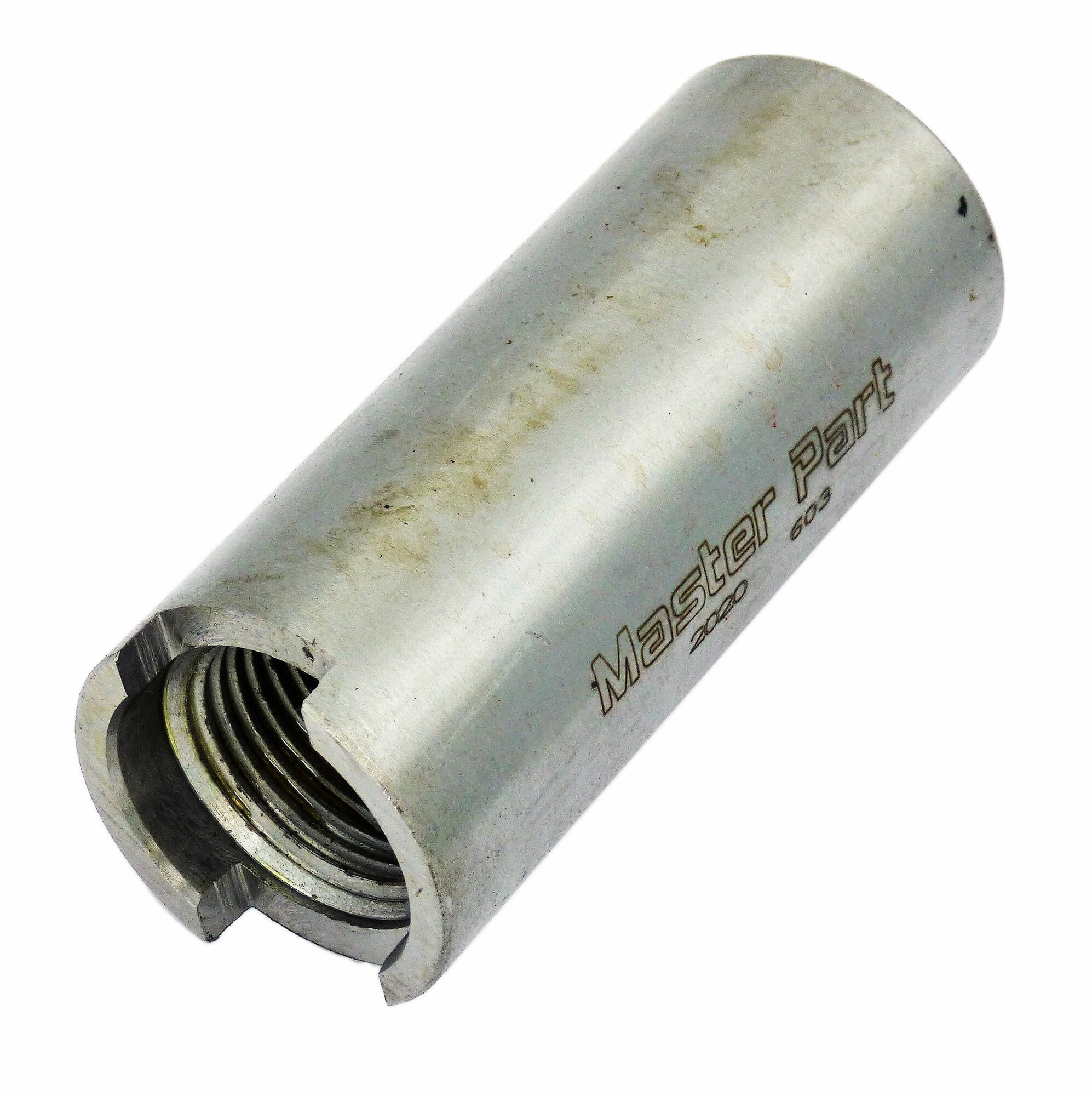 Ось качания ПВМ с прорезью 52-2301058, для колесных тракторов и экскаваторов марки МТЗ, Master Part