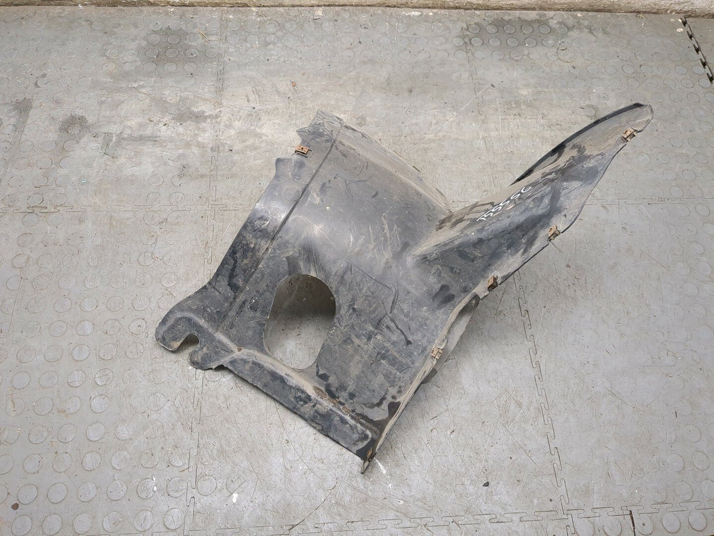 Защита арок (подкрылок) левая передняя Volkswagen Golf Plus Б/У