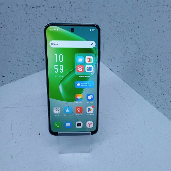 Смартфон Infinix HOT 50i 6/128 Зеленый