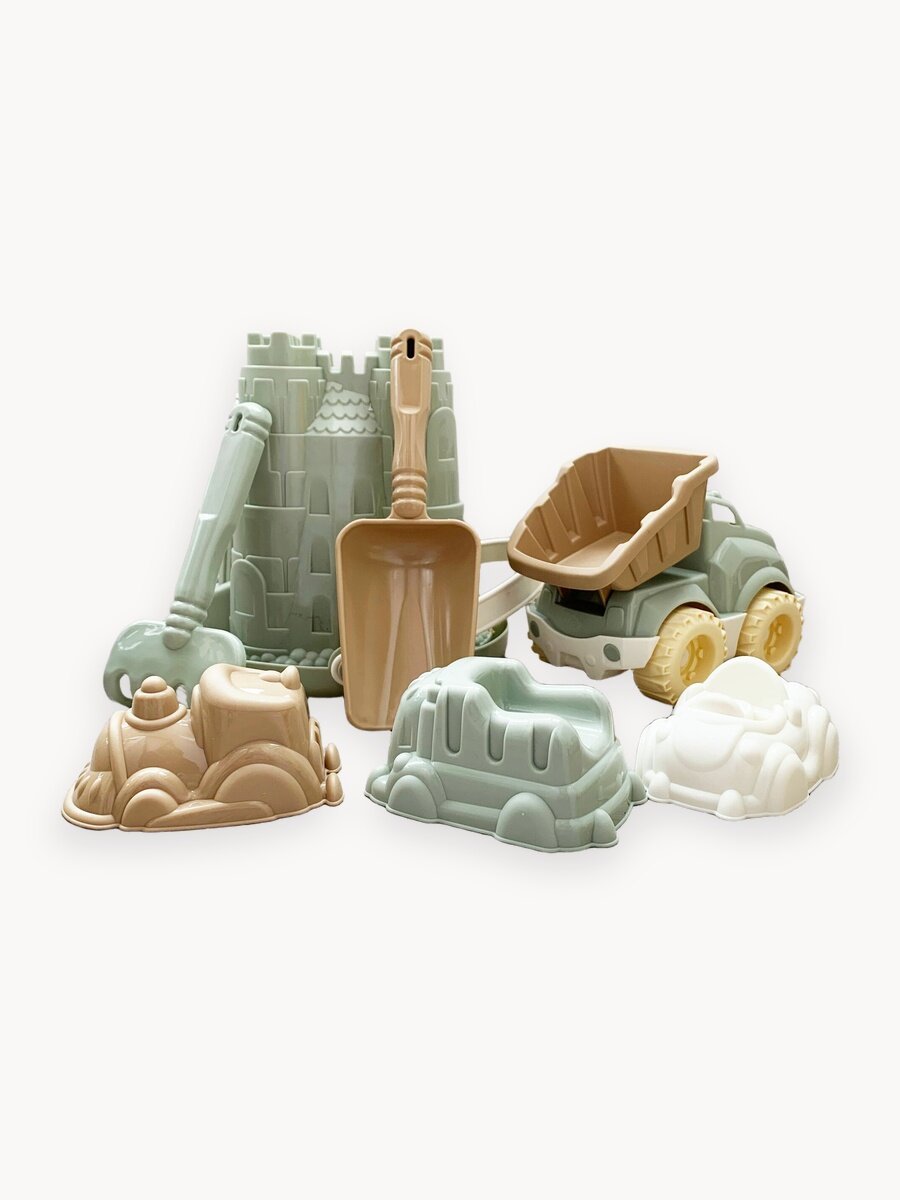 Песочный набор для мальчика с формочками машинками, самосвалом и ведром Крепость (1,6 л) - кофейный