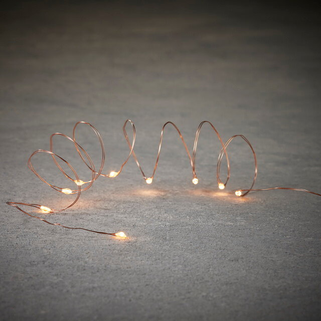 Светодиодная гирлянда Роса на батарейках 3 м, 30 экстра теплых белых мини LED ламп, медная проволока, IP20, Edelman, 1068440