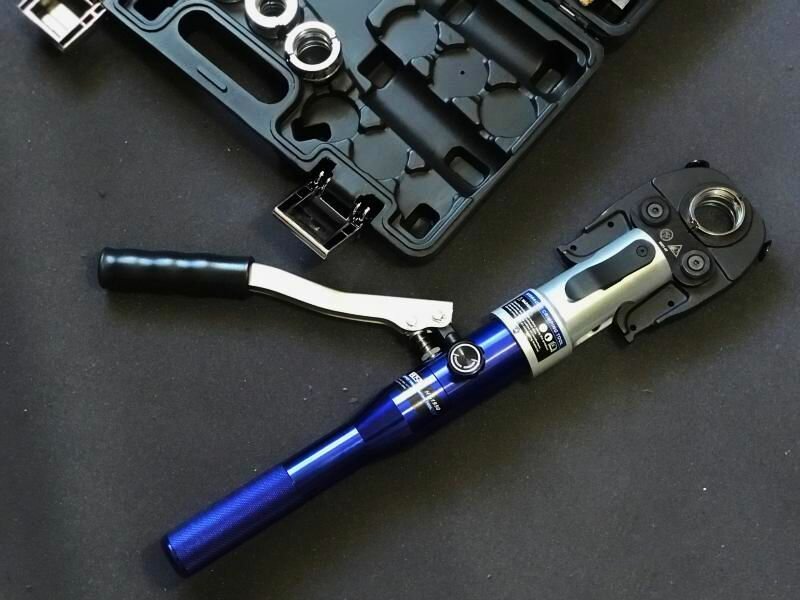 Пресс-клещи, обжимные, для металлопластика, нерж. стали, меди, длина 43 см, черные