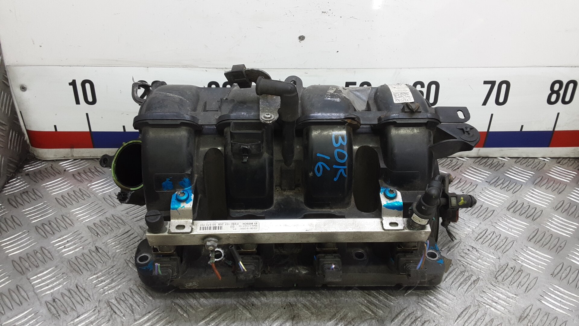 Впускной коллектор бензиновый OPEL CORSA E, Номер 850754, 55584975